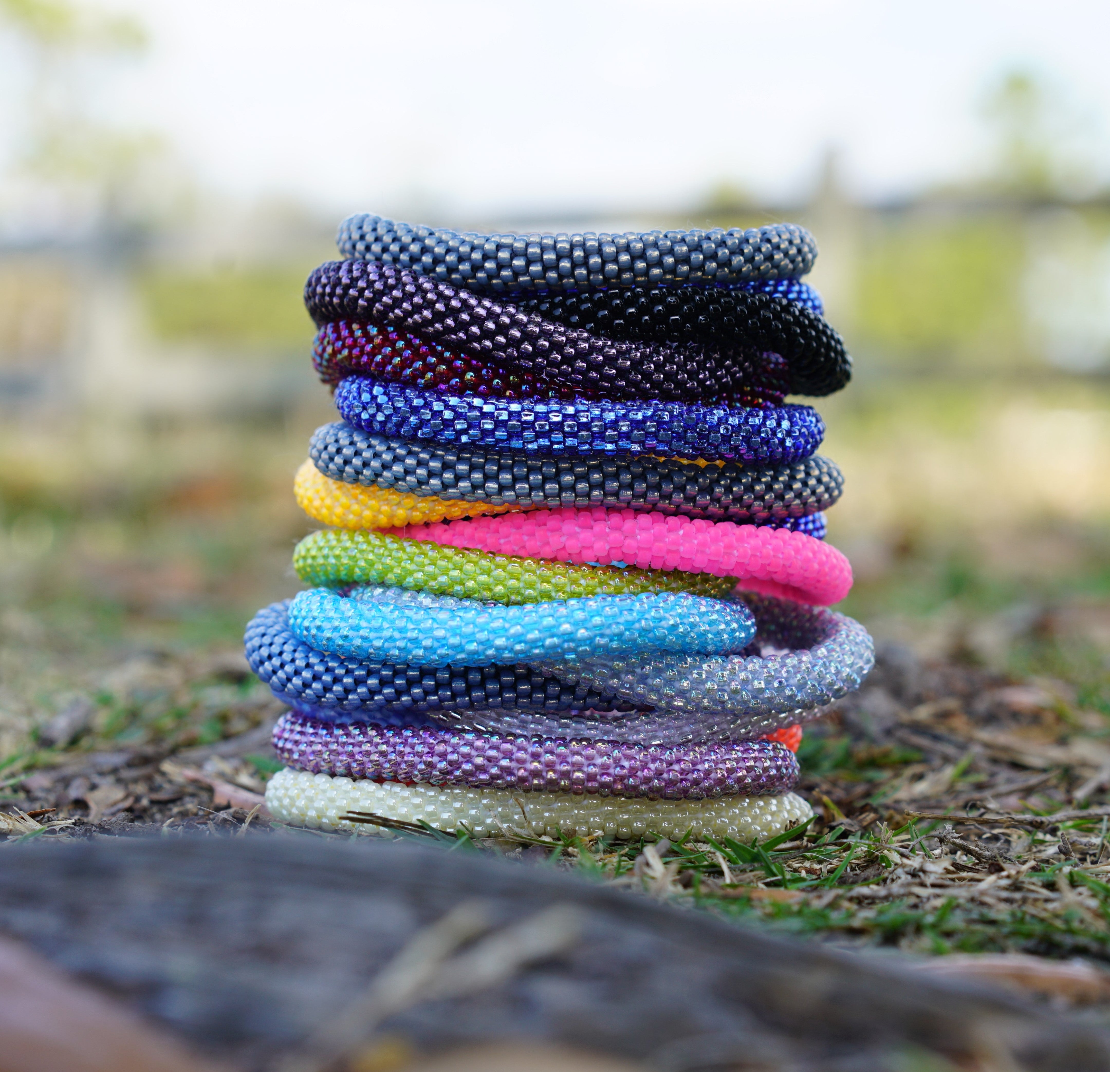 SASHKA CO. GLASS BEAD BRACELETS | SEED BEAD NEPAL ROLL BRACELETS